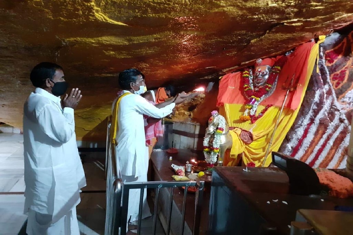 Mylara Lingeshwara Temple: 5 ತಿಂಗಳ ನಂತರ ಭಕ್ತರಿಗೆ ಮೈಲಾರಲಿಂಗೇಶ್ವರನ ದರ್ಶನ ...