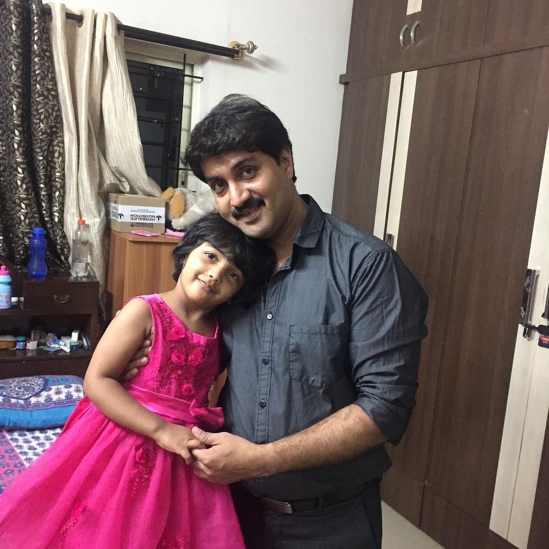 ಎರಡನೇ ಮಗುವಿನ ನಿರೀಕ್ಷೆಯಲ್ಲಿ ನಟ ಹರೀಶ್ ರಾಜ್ -ಶ್ರುತಿ..! – News18 ಕನ್ನಡ