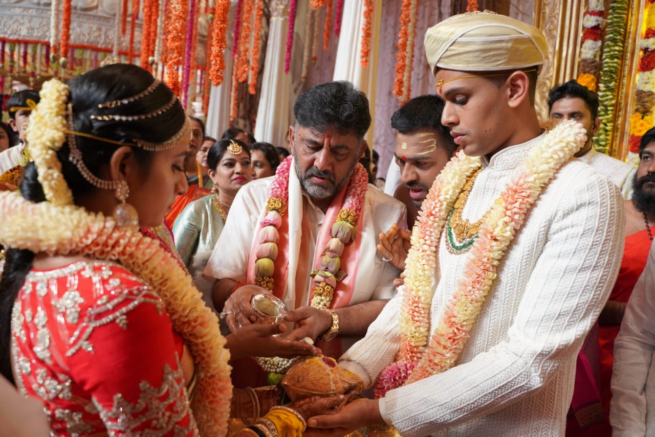 Aishwarya-Amarthya Wedding: ಡಿಕೆ ಶಿವಕುಮಾರ್ ಮಗಳು ಐಶ್ವರ್ಯಾ-ಅಮರ್ಥ್ಯ ...