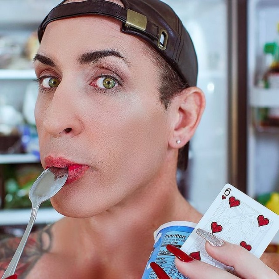 Former WWE superstar Gabbi Tuft comes out as transgender and Shared his ...