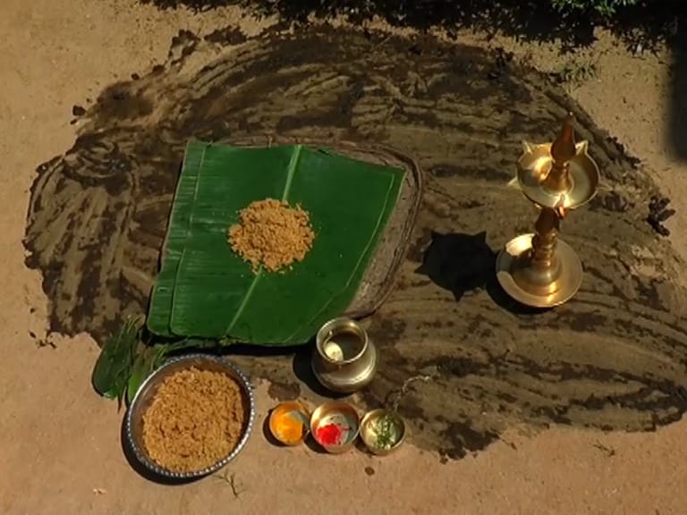 ತುಳುನಾಡಿನ ವಿಶೇಷ ಆಚರಣೆ ಕೆಡ್ಡಸ; ಈ ಸಂಪ್ರದಾಯದ ಹಿನ್ನಲೆ ಬಲು ಸೊಗಸು | - News18 ...