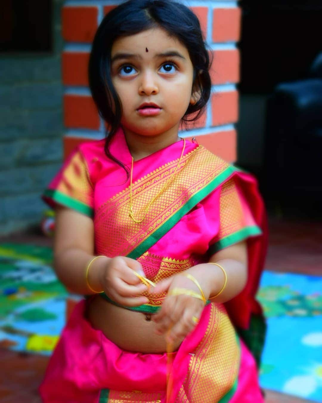 ಫೋಟೋಶೂಟ್ ಗೆ ಕ್ಯೂಟಾಗಿ ಪೋಸ್ ಕೊಟ್ಟ ಸ್ಟಾರ್ ಕಿಡ್ ಅಶ್ಮಿತಾ ಶ್ರೀವಾತ್ಸವ ...