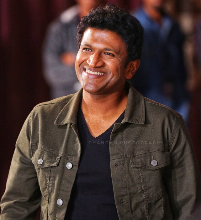 Puneeth Rajkumar: ಪುನೀತ್ ರಾಜ್ ಕುಮಾರ್ ಟ್ವಿಟರ್ ಖಾತೆಯಲ್ಲಿ ಹಿಂದಿ ಪದದ ಬಳಕೆ ...