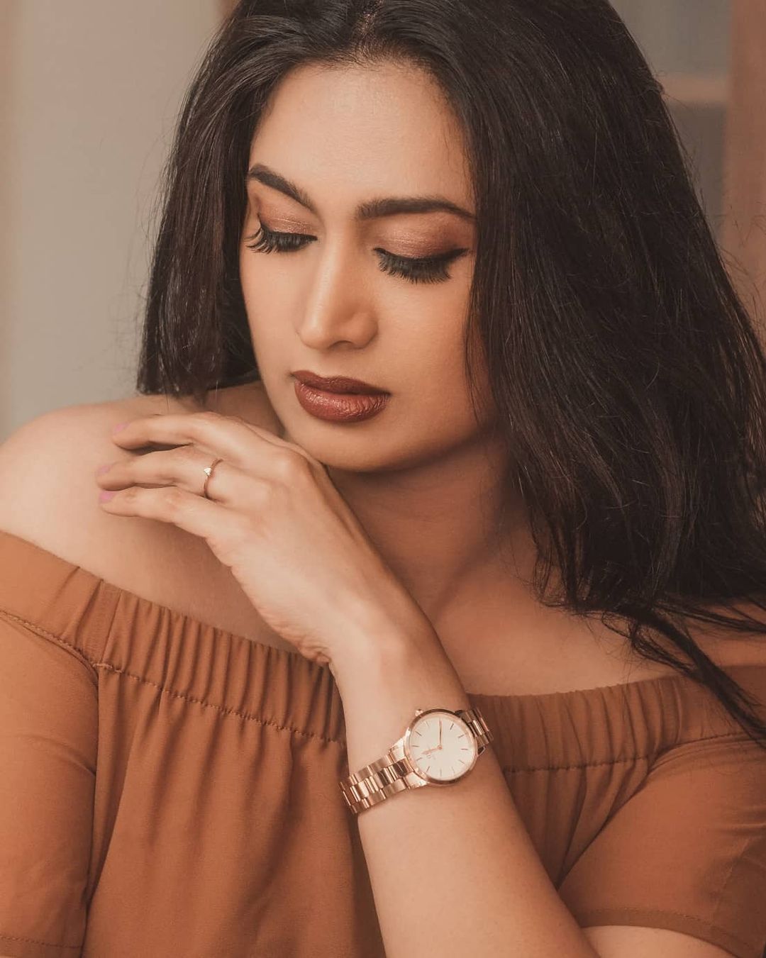 ಸೀರೆಗೂ ಸೈ ಮಾಡರ್ನ್ ಉಡುಗೆಗೂ ಜೈ ಅನ್ನೋ ಸಿಂಪಲ್ ನಟಿ ಶ್ವೇತಾ ಶ್ರೀವಾತ್ಸವ್ ...