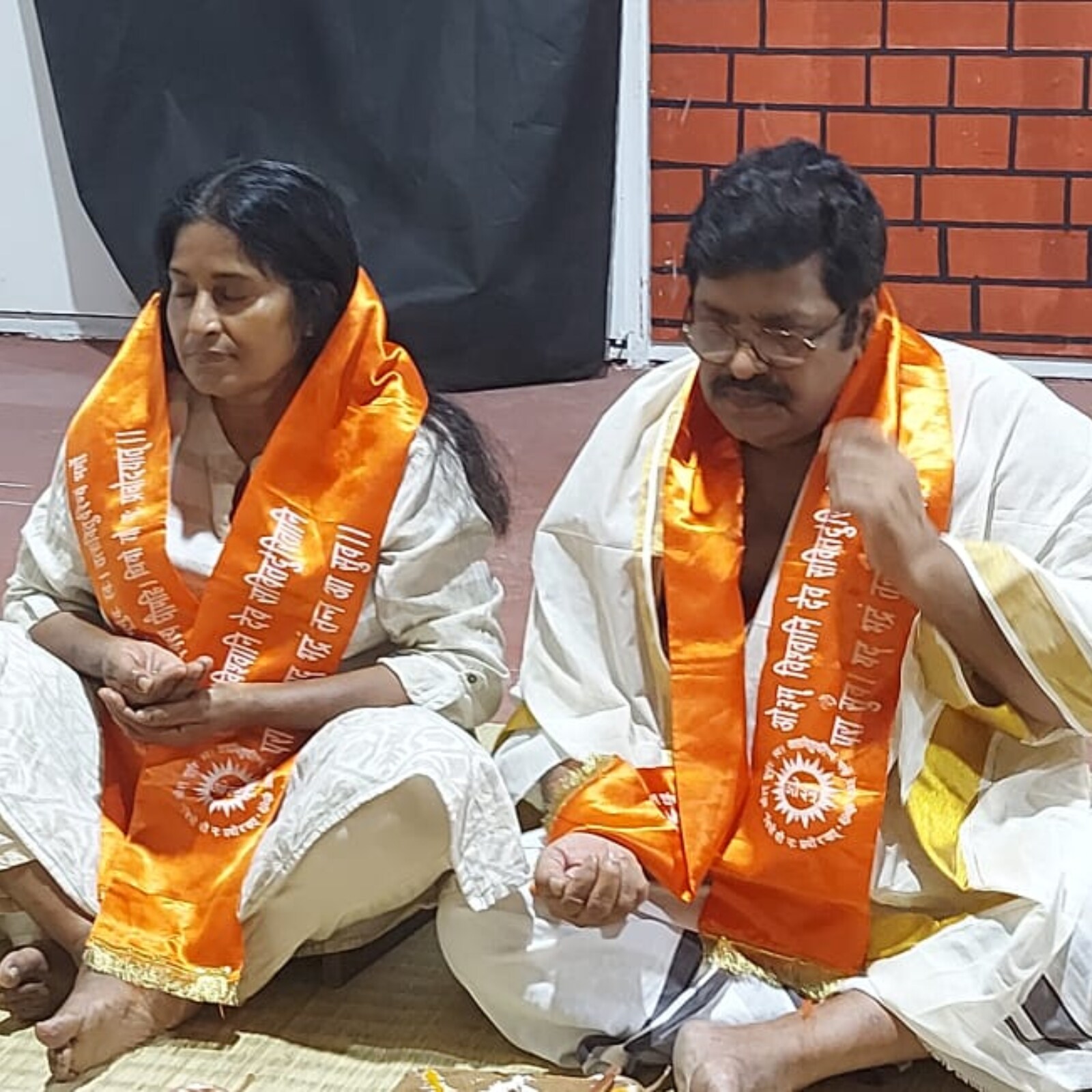 ಹೇಳಿದಂತೆ ನಡೆದುಕೊಂಡ ಮಲಯಾಳಂ ನಿರ್ದೇಶಕ.. ಅಧಿಕೃತವಾಗಿ ಹಿಂದೂ ಧರ್ಮಕ್ಕೆ ...