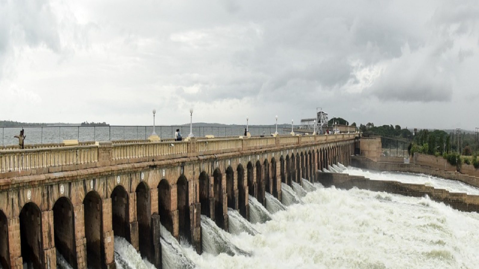 major reservoir water level here is details of karnataka dams water ...