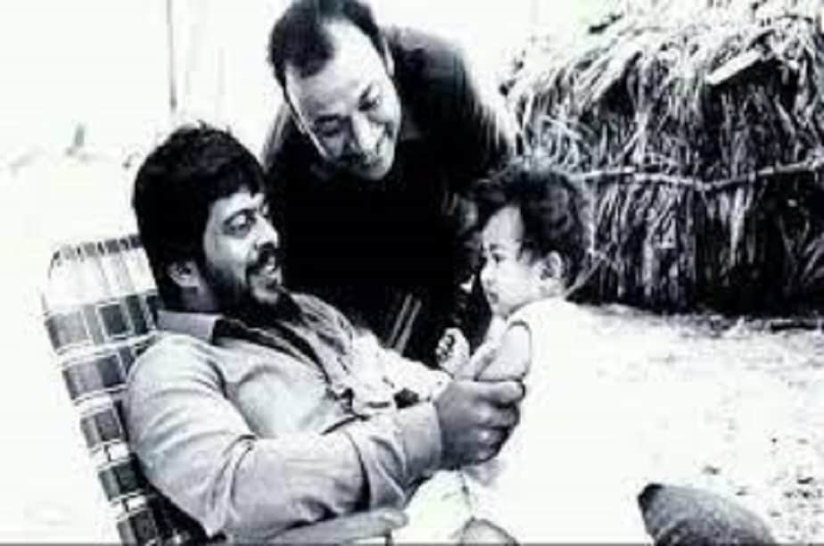 Dr. Rajkumar Death Anniversary: ಡಾ.ರಾಜ್ ಕುಮಾರ್ ಜೀವನದ ಅಪರೂಪದ ಚಿತ್ರಗಳನ್ನು ...