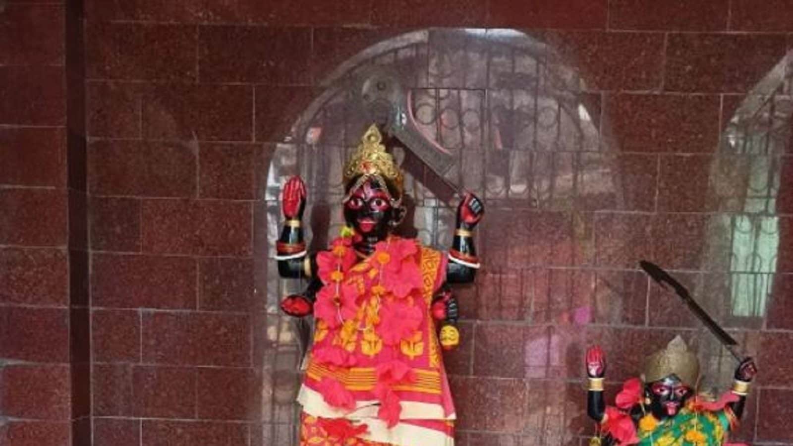 Unique Rituals: ಕೋಲ್ಕತ್ತಾದ ಈ ಚೀನೀ ಕಾಳಿ ಮಂದಿರದಲ್ಲಿ ದೇವರಿಗೆ ಅರ್ಪಣೆ ಆಗತ್ತೆ ...