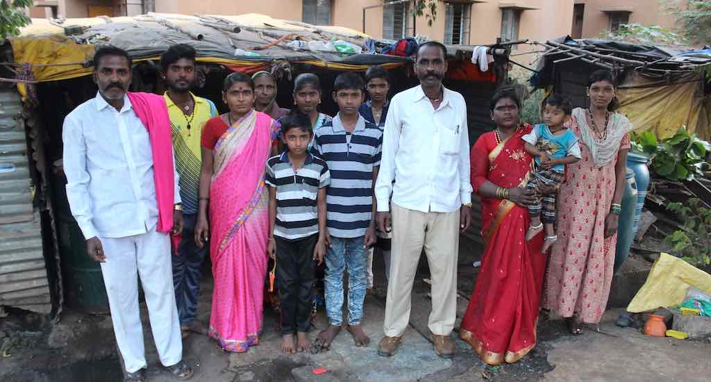 Helava ಸಮುದಾಯದ ಮಕ್ಕಳನ್ನ ಶಾಲೆಗೆ ಕರೆ ತಂದ ಶಿಕ್ಷಕ; ಯಾರು ಈ ಹೆಳವರು ...