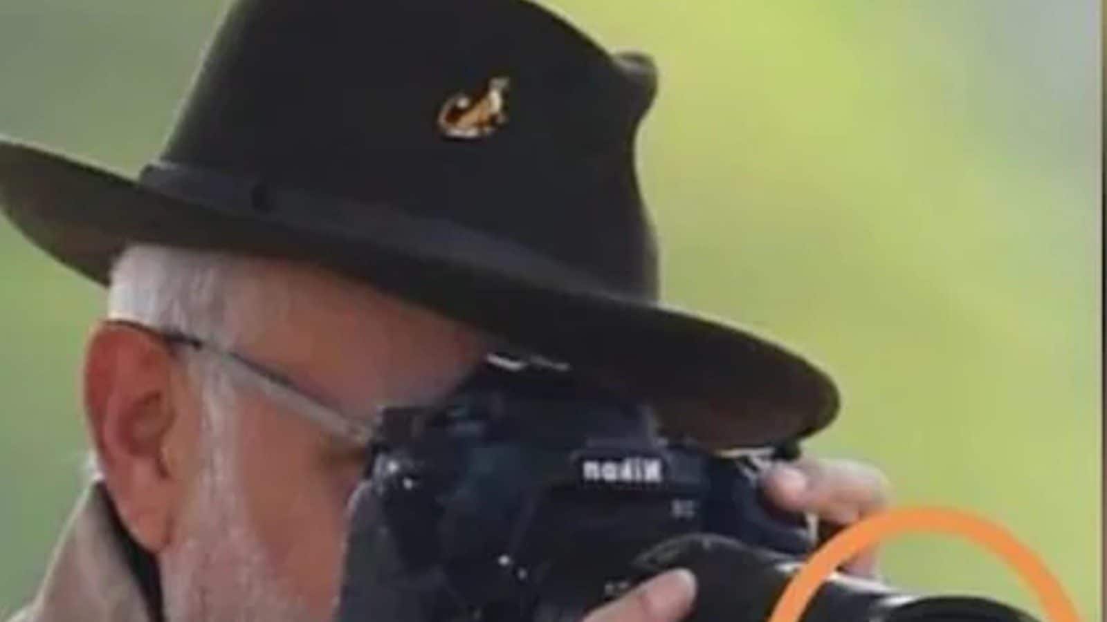 PM Narendra Modi Nikon Camera with Canon Lens Cover BJP said opposition ...