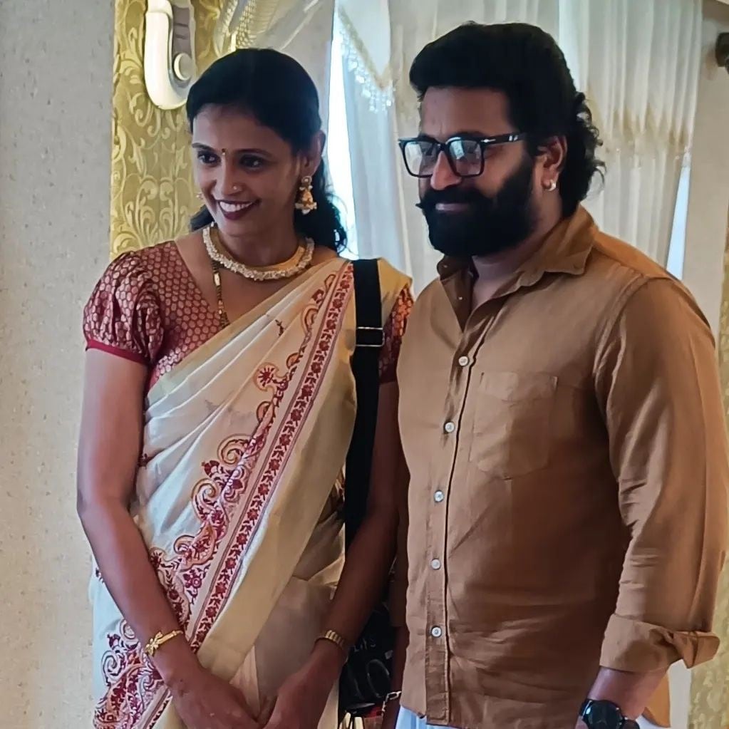 Rishab Shetty-Manasi Sudhir: ಕಾಂತಾರದ ಹೀರೋ ಶಿವ-ಅಮ್ಮ ಕಮಲಕ್ಕನ ವಯಸ್ಸು ಸೇಮ್ ಸೇಮ್ – News18 ಕನ್ನಡ