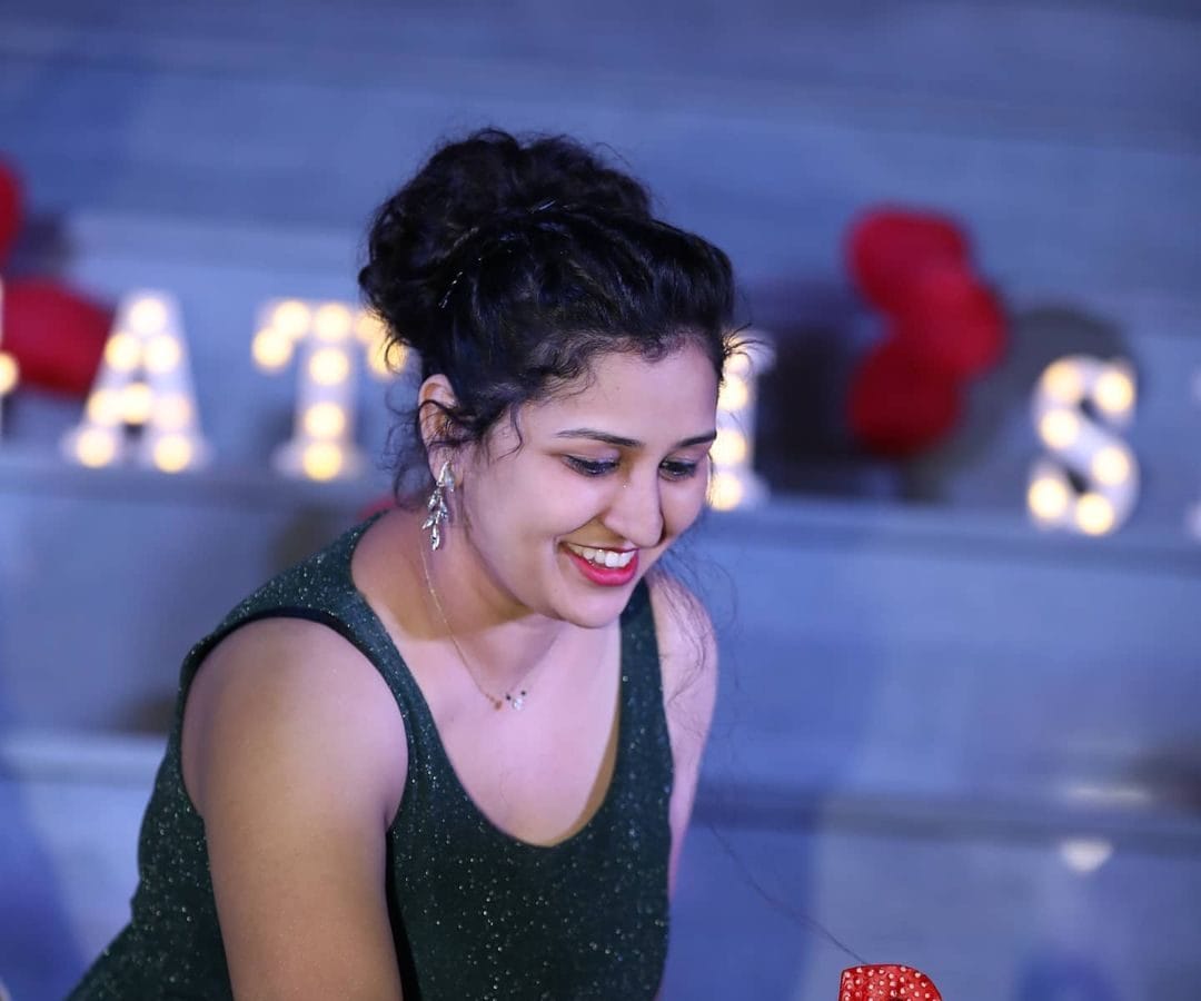 Rishab Shetty-Pragathi Shetty: ಕಾಂತಾರ ಹೀರೋ ರಿಷಬ್ ಶೆಟ್ಟಿ ಅವರ ಮುದ್ದಿನ ಹೆಂಡ್ತಿ ಇವರು! – News18 ಕನ್ನಡ