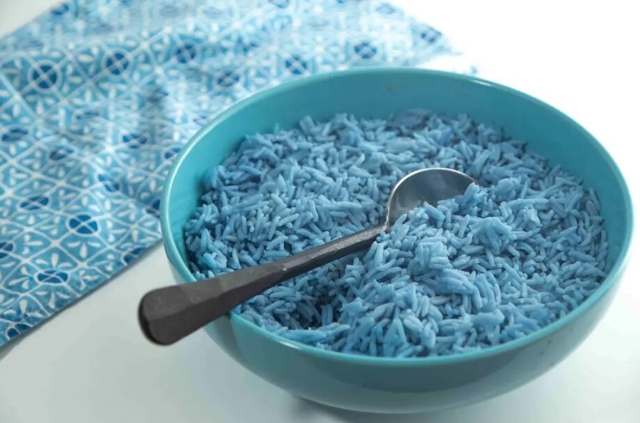 Blue Rice: ನೀಲಿ ಬಣ್ಣದಲ್ಲೂ ಅಕ್ಕಿ ಇದೆ, ಅದರಿಂದ ಸಿಗೋ ಲಾಭಗಳು ಒಂದೆರೆಡಲ್ಲ ...