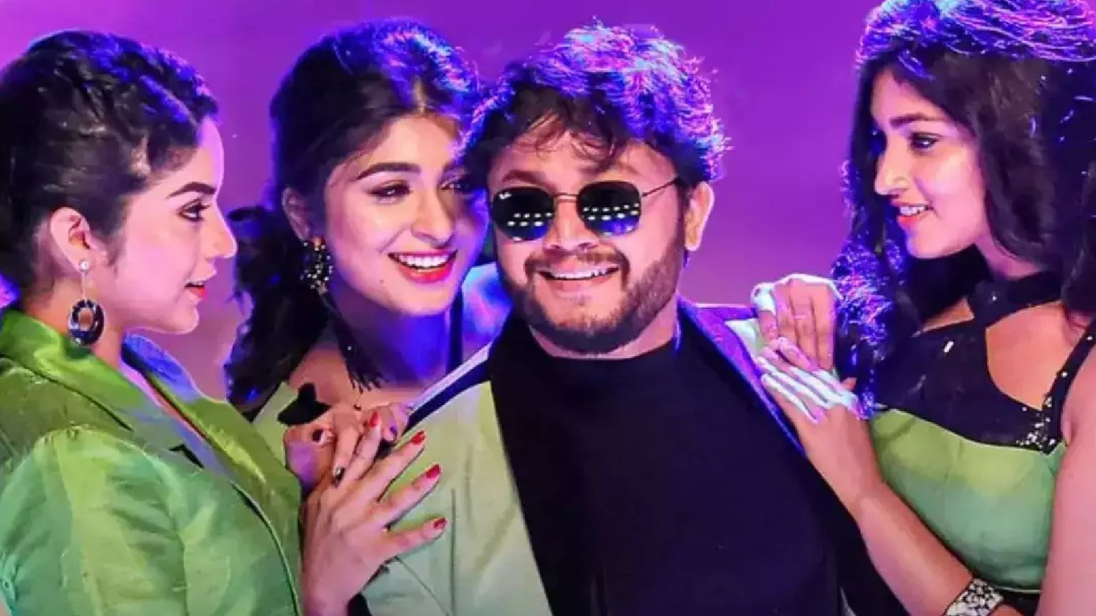 Triple Riding Movie Review ಮೂವರು ಹೀರೋಯಿನ್ಸ್ ಜೊತೆ ಗಣೇಶ್ ರೊಮ್ಯಾನ್ಸ್ ಉಳಿಯೋದ್ಯಾರು News18 ಕನ್ನಡ