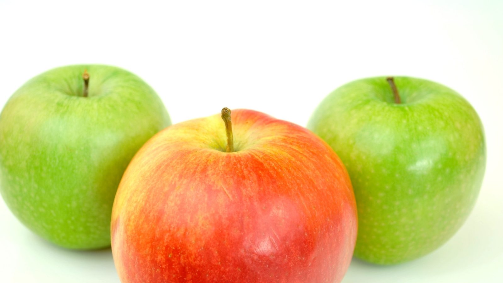 Apple Health: ಈ ಬಣ್ಣದ ಸೇಬು ಹಣ್ಣಿನಲ್ಲಿ ಹೆಚ್ಚು ಪೋಷಕಾಂಶಗಳಿರೋದಂತೆ ...