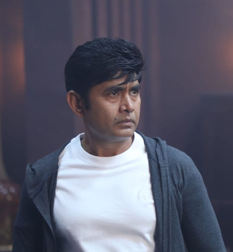 Actor Sharan New Movie: ಹಾಸ್ಯ ನಾಯಕ ನಟ ಶರಣ್ ಫಸ್ಟ್ ಹಾರರ್ ಸಿನಿಮಾ – News18 ...