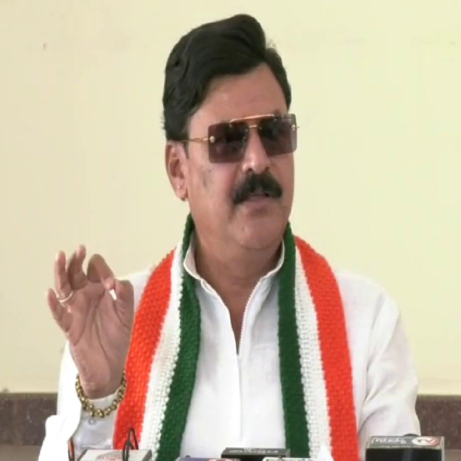 ಕೈತಪ್ಪಿದ ಟಿಕೆಟ್ , ಸಿಡಿದೆದ್ದ ಕಾಂಗ್ರೆಸ್ ಹಿರಿಯ ನಾಯಕ, ಬಿಜೆಪಿಗೆ ವರವಾಗುತ್ತಾ ...