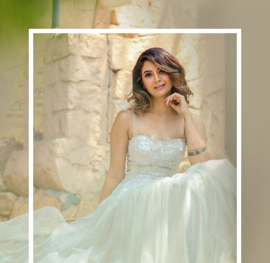 Actress Shwetha R Prasad: ಶ್ವೇತ ವರ್ಣದ ಉಡುಪಿನಲ್ಲಿ ರಾಧಾ ಮಿಸ್; ಹೊಸ ...