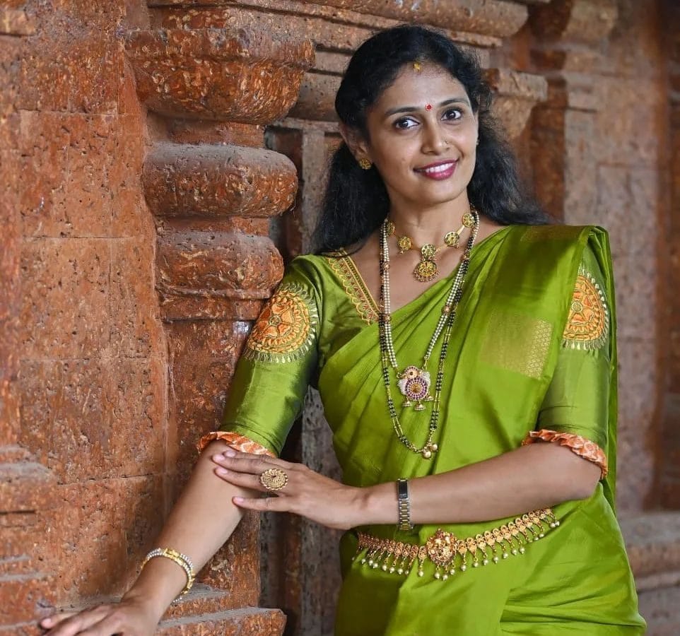 Manasi Sudhir: ಕಾಂತಾರದ ಕಮಲ ಭರ್ಜರಿ ಫೋಟೋಶೂಟ್! ಸೀರೆಯಲ್ಲಿ ಲುಕ್ ಹೇಗಿದೆ ನೋಡಿ – News18 ಕನ್ನಡ