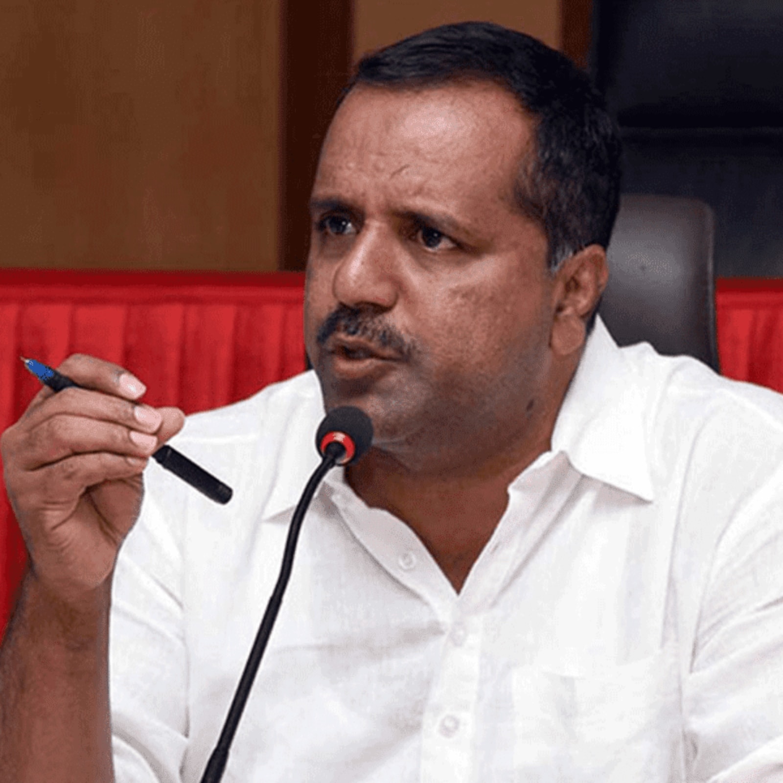 UT Khader: ನೂತನ ಸ್ಪೀಕರ್ ಆಗಿ ಆಯ್ಕೆಯಾದ ಯು ಟಿ ಖಾದರ್ – News18 ಕನ್ನಡ