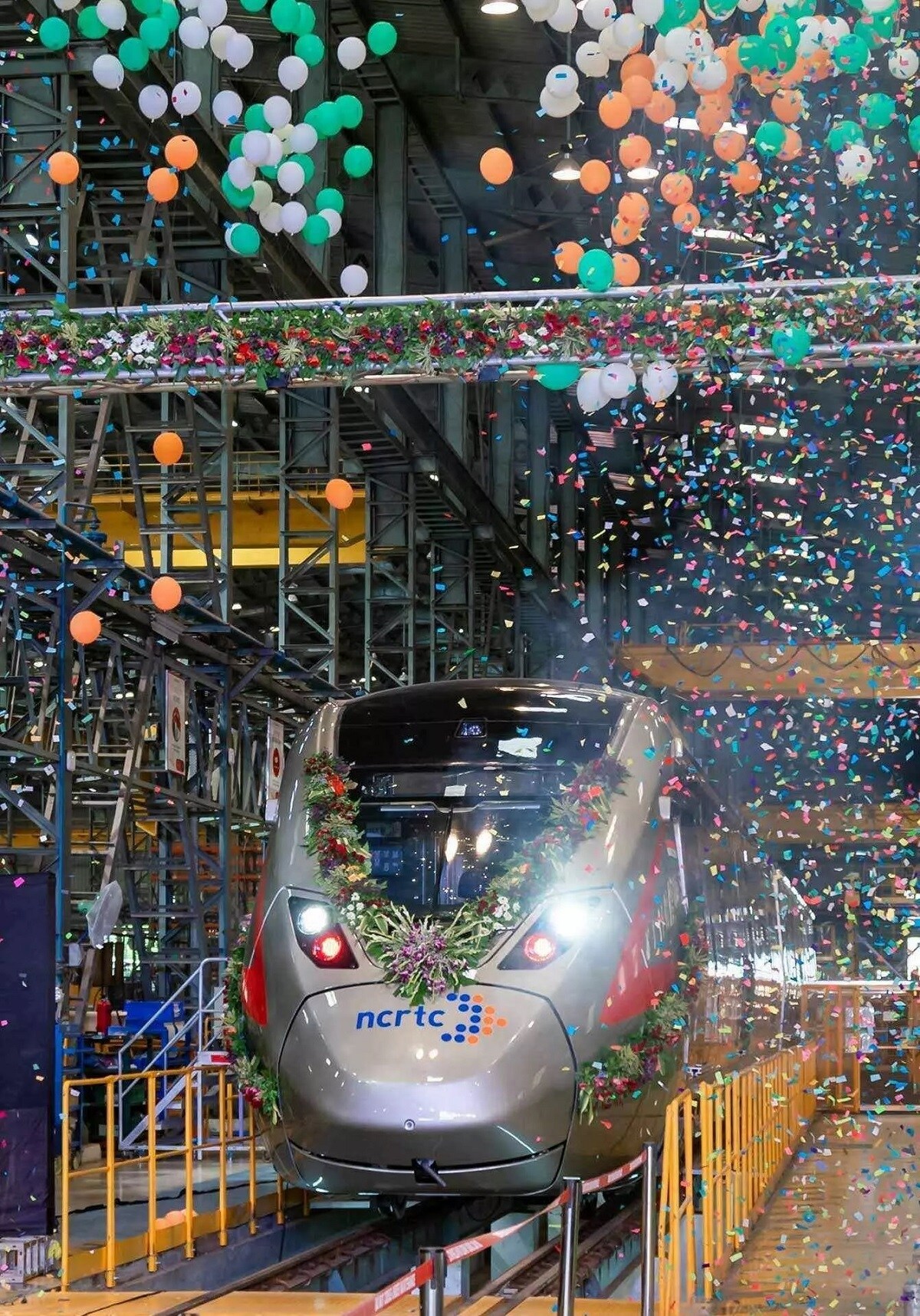 ದೇಶದ ಮೊದಲ ಸೆಮಿ ಹೈ-ಸ್ಪೀಡ್ ರೈಲಿಗೆ ಚಾಲನೆ! ರ‍್ಯಾಪಿಡ್- ಎಕ್ಸ್ ಟ್ರೈನ್ ನ ವಿಶೇಷತೆ, ಮಾರ್ಗದ ವಿವರ – News18 ಕನ್ನಡ