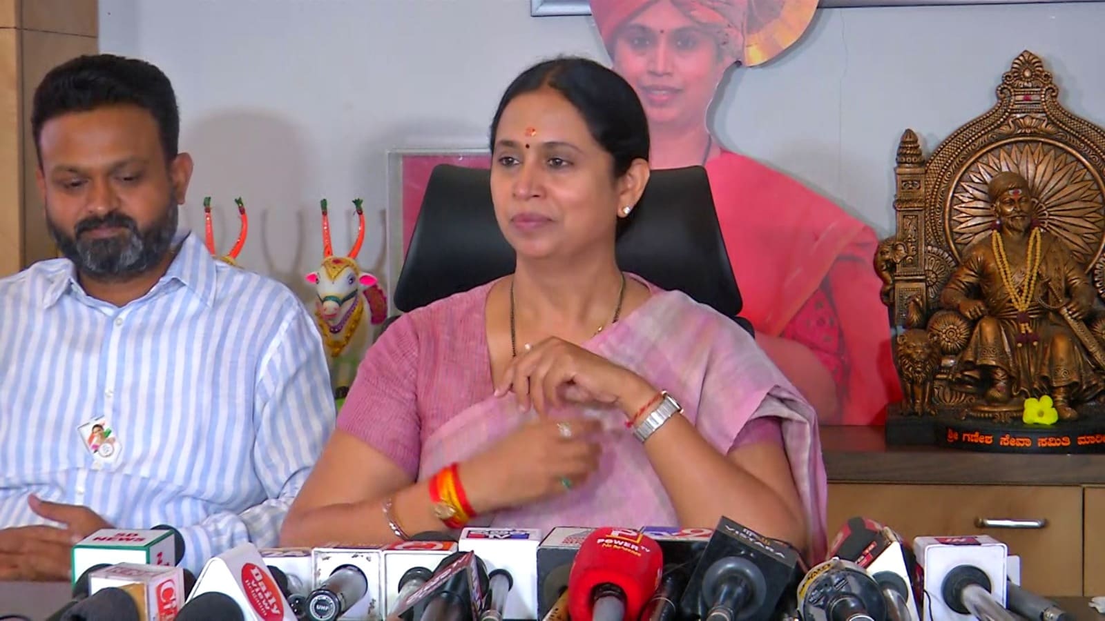 Basavaraj Bommai: ಹೆಬ್ಬಾಳ್ಕರ್ ಹೇಳಿಕೆಗೆ ಕಳ್ಳನ ಮನಸ್ಸು ಹುಳ್ಳುಳ್ಳಗೆ ಎಂದ ಸಿಎಂ - News18 ಕನ್ನಡ