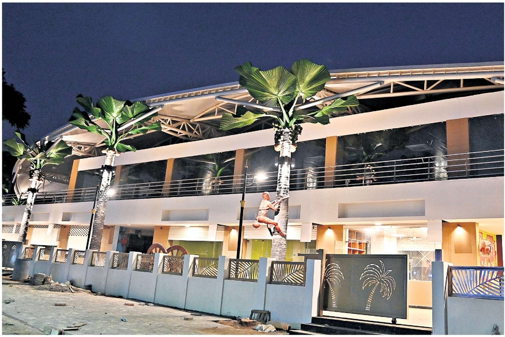 ಯಾವ ಫೈವ್ ಸ್ಟಾರ್ ಹೋಟೆಲ್ ಗೂ ಕಡಿಮೆ ಇಲ್ಲ ಈ ನೀರಾ ಕೆಫೆ! ಸರ್ಕಾರದಿಂದಲೇ ಶುದ್ಧ ...