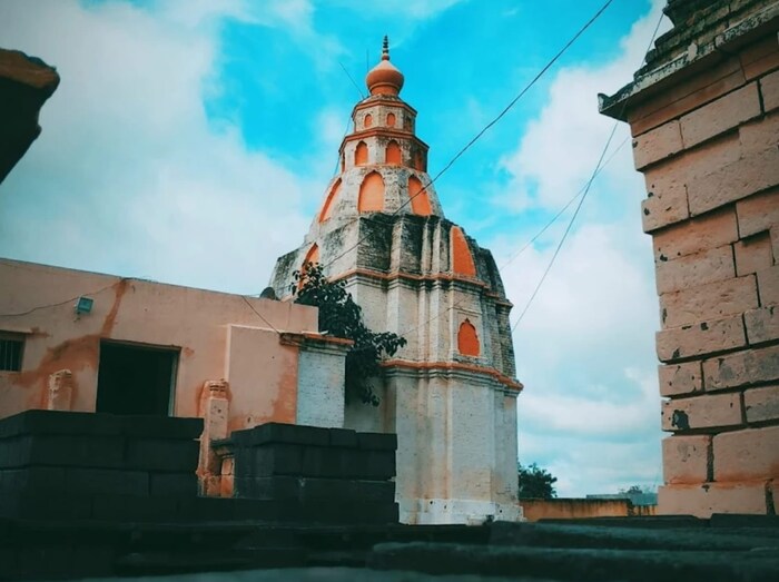 700 ವರ್ಷಗಳ ಇತಿಹಾಸವಿರುವ ದೇಗುಲದಲ್ಲಿ ಪವಾಡ! ಜೀರ್ಣೋದ್ಧಾರದ ವೇಳೆ ಪತ್ತೆಯಾಯ್ತು ...