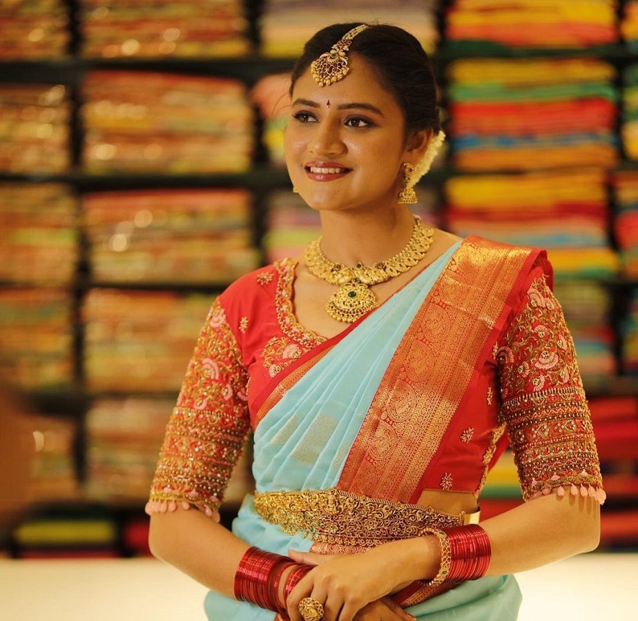 Ranjani Raghavan: ರೇಷ್ಮೆ ಸೀರೆಯಲ್ಲಿ ಮುದ್ದಾಗಿ ಕಂಡ 'ಕನ್ನಡತಿ', ರಂಜನಿ ರಾಘವನ್ ...