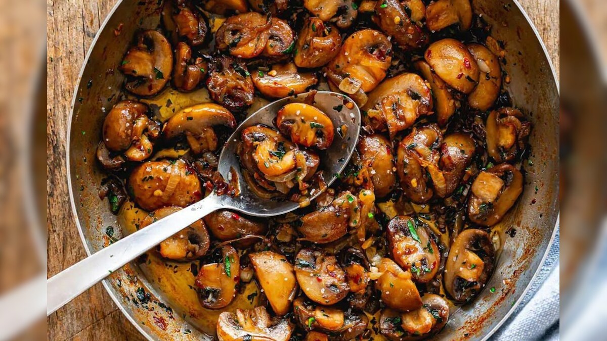 Mushroom Recipe: ಕೇವಲ ಹತ್ತು ನಿಮಿಷದಲ್ಲಿ ಮಾಡಿ, ಟೇಸ್ಟಿ ಬಟರ್ ಗಾರ್ಲಿಕ್ ...