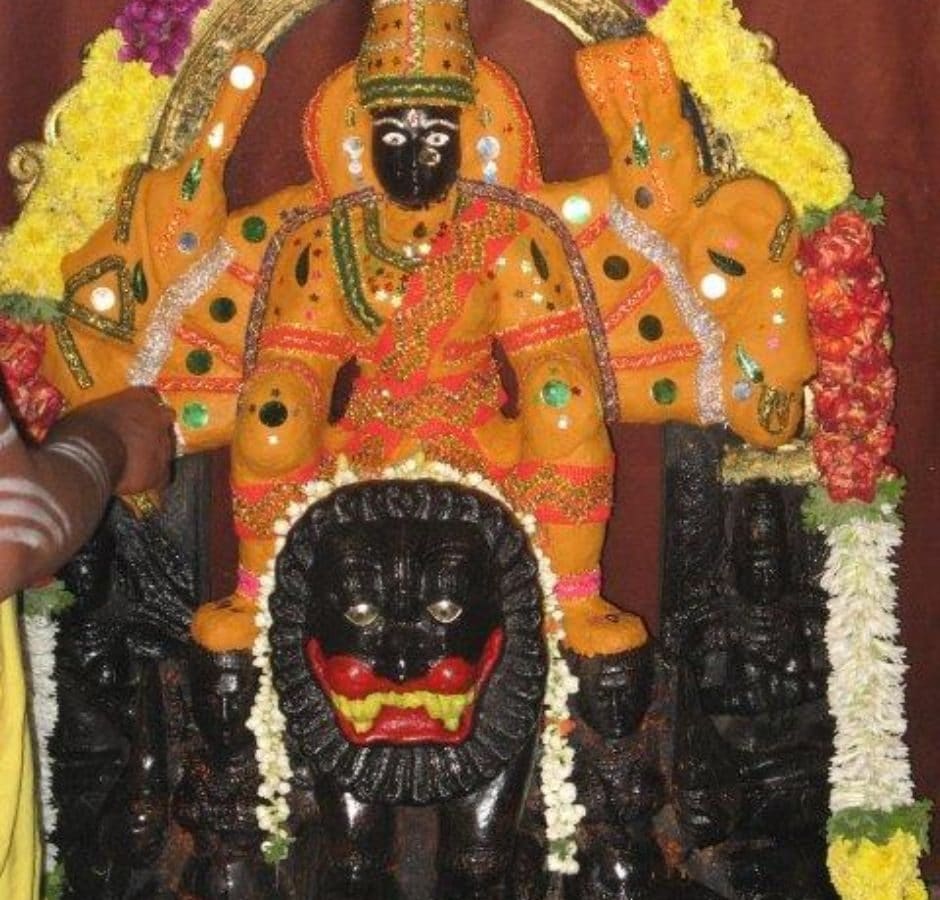 Banashankari Temple History: ಬನಶಂಕರಿ ದೇವಿಯ ಹೆಸರಿನ ಹಿಂದಿದೆ ಈ ವಿಶೇಷ ಅರ್ಥ ...