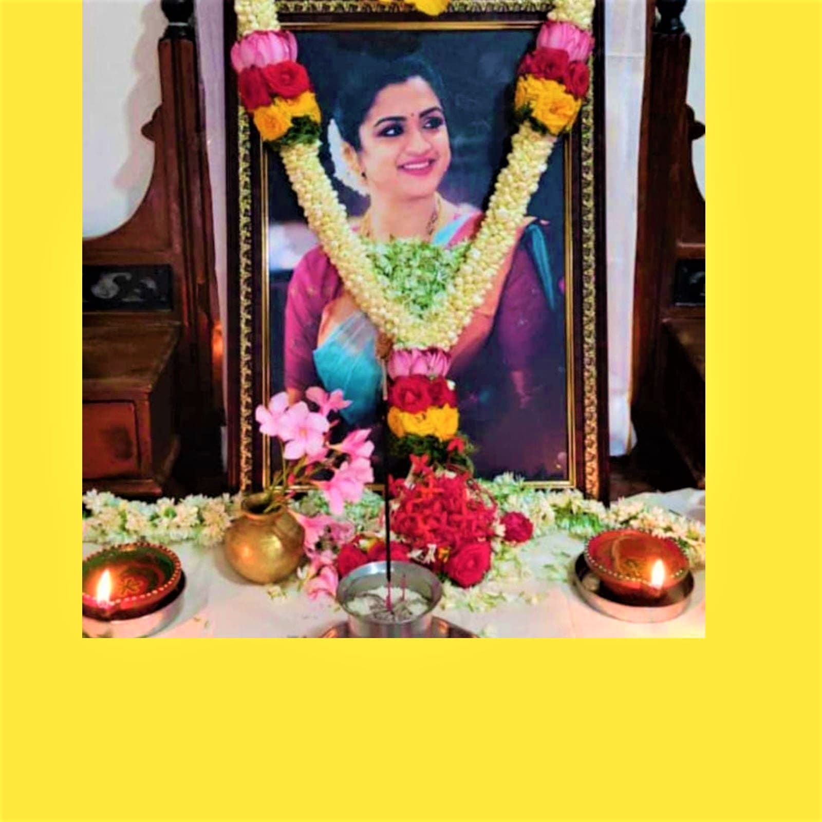 Spandana: ಅಪ್ಪು ಜೊತೆ ಸ್ಪಂದನಾ ಅಪರೂಪದ ಫೋಟೋಸ್ – News18 ಕನ್ನಡ