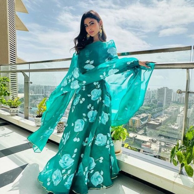 Mouni Roy: ಬಿಕಿನಿ ಬಿಟ್ಟು ಸಲ್ವಾರ್ ಧರಿಸಿದ ಮೌನಿ! ಇದು ನೋಡಿ ಅಸಲಿ ಬ್ಯೂಟಿ ಎಂದ ...