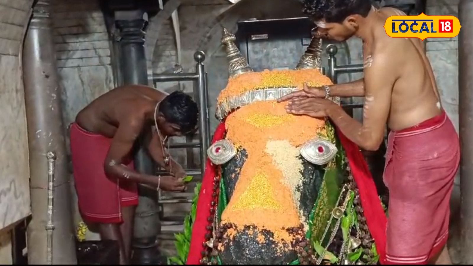 Belagavi Temple: ಮುಸ್ಲಿಂ ಶೈಲಿಯ ಈ ಬಸವನ ದೇಗುಲದಲ್ಲಿ ಮಾಂಸ ದಾಸವಾಳದ ಹೂವಾದ ರೋಚಕ ಕಥೆ! | interesting ...