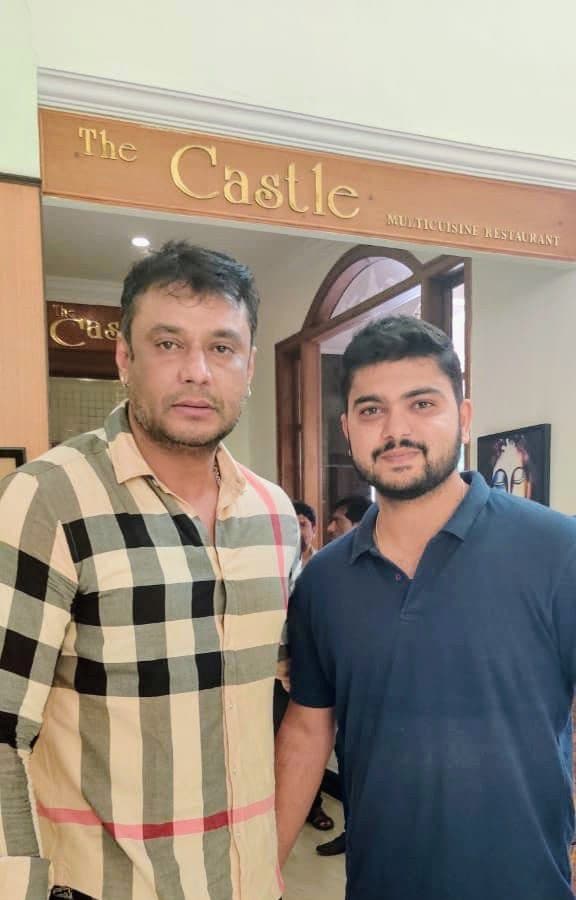 Darshan Birthday: ದರ್ಶನ್ ಜೊತೆಗೆ ನಿಮ್ಮ ಫೋಟೋಸ್ ಇಲ್ಲಿವೆ ನೋಡಿ | darshan ...