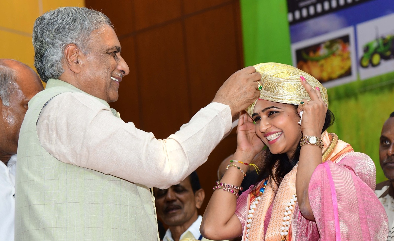 KUWJ Award: ನ್ಯೂಸ್ 18 ಕನ್ನಡ ನಿರೂಪಕಿ ನವಿತಾ ಜೈನ್‌ಗೆ KUWJ ವಾರ್ಷಿಕ ಪ್ರಶಸ್ತಿ ...