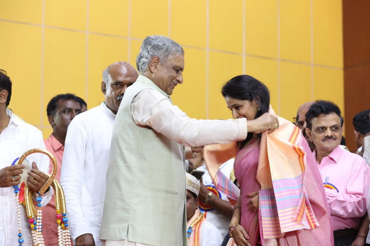 KUWJ Award: ನ್ಯೂಸ್ 18 ಕನ್ನಡ ನಿರೂಪಕಿ ನವಿತಾ ಜೈನ್‌ಗೆ KUWJ ವಾರ್ಷಿಕ ಪ್ರಶಸ್ತಿ ...