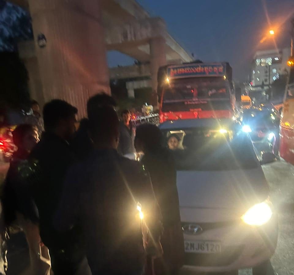 kannada serial actress lakshmi siddaiah in trouble after she attacks ...