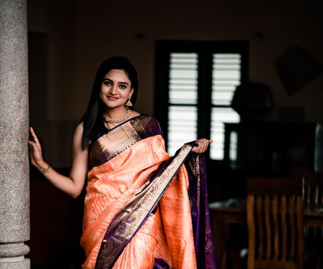 Ranjani Raghavan: ಸೀರೆ ಉಟ್ಟರೆ ಹೀಗೆ ಉಡಬೇಕು! ನಟಿ ರಂಜನಿಯ ಸೀರೆ ಫೋಟೋಸ್ ನೋಡಿ ...