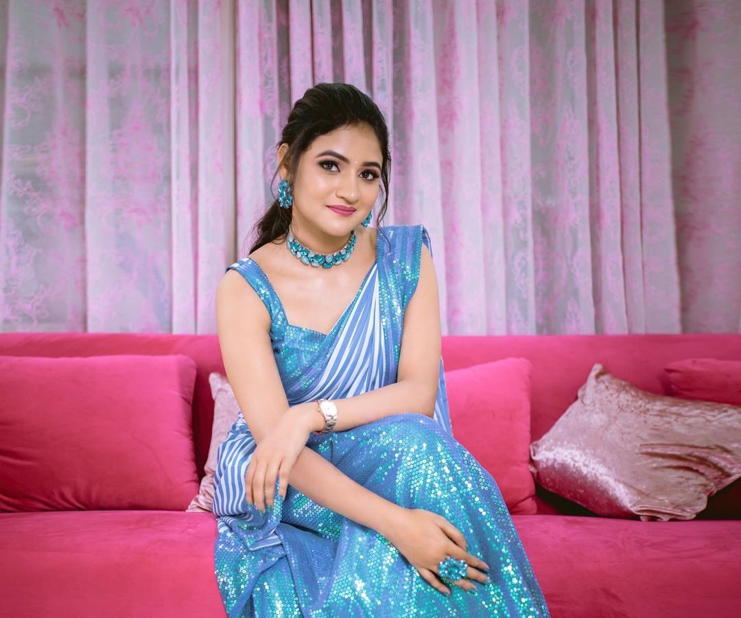 Ranjani Raghavan: ಸೀರೆ ಉಟ್ಟರೆ ಹೀಗೆ ಉಡಬೇಕು! ನಟಿ ರಂಜನಿಯ ಸೀರೆ ಫೋಟೋಸ್ ನೋಡಿ ...