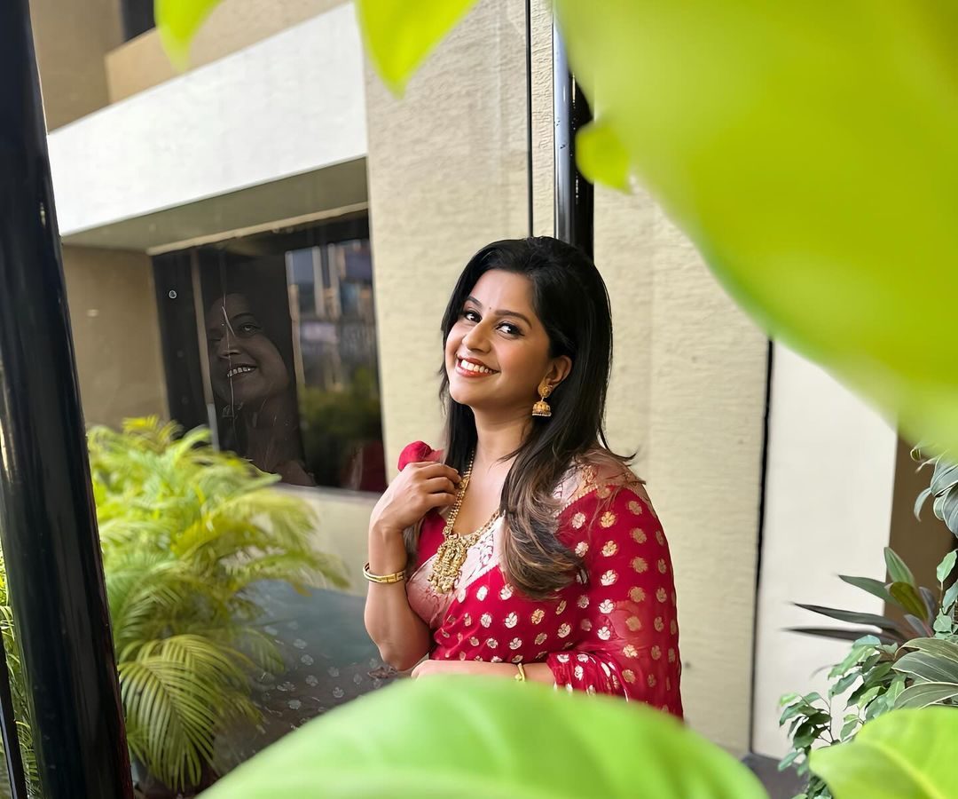 Anchor Anushree: ಬೊಟ್ಟು ಬೊಟ್ಟು ಸೀರೆಯಲ್ಲಿ ಪುಟ್ಟ ಸುಂದರಿ! ಆ್ಯಂಕರ್ ಅನುಶ್ರೀ ಫೋಟೋಸ್ ವೈರಲ್ | anushree ...