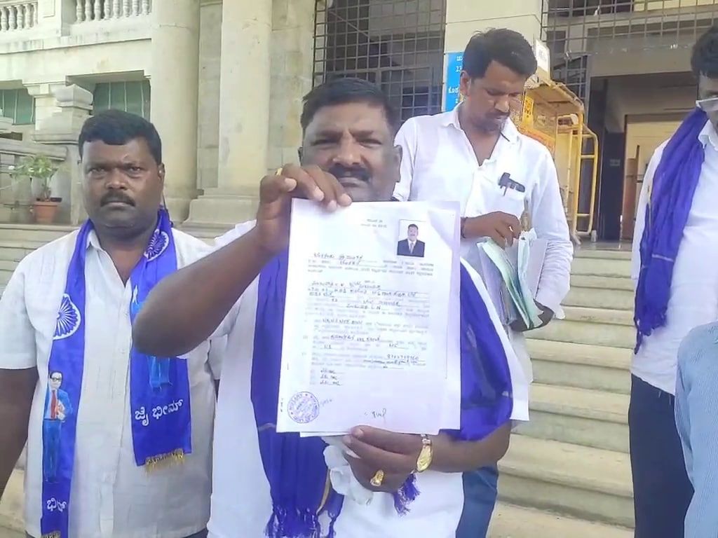 CN Manjunth: ಬಹುಜನ ಭಾರತ್ ಪಕ್ಷದಿಂದ ನಾಮಪತ್ರ ಸಲ್ಲಿಸಿದ ಡಾ ಸಿಎನ್ ಮಂಜುನಾಥ್ ...
