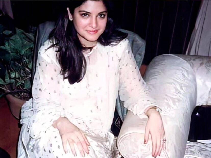 ಹಾಡು ಹಾಗೂ ಅಂದದಿಂದ ಬಾಲಿವುಡ್ ಶೇಕ್ ಮಾಡಿದ ಬ್ಯೂಟಿ! ಗಾಯಕಿಯನ್ನು 3ನೇ ಮದುವೆ ಆಗಿ ...