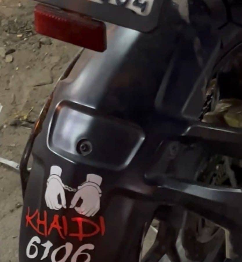 Darshan: ದರ್ಶನ್ ಕೈದಿ ನಂಬರ್ ನಲ್ಲಿ ಮೊಬೈಲ್ ಕವರ್, 6106 ಸ್ಟಿಕ್ಟರ್ ಟ್ರೆಂಡ್ ...