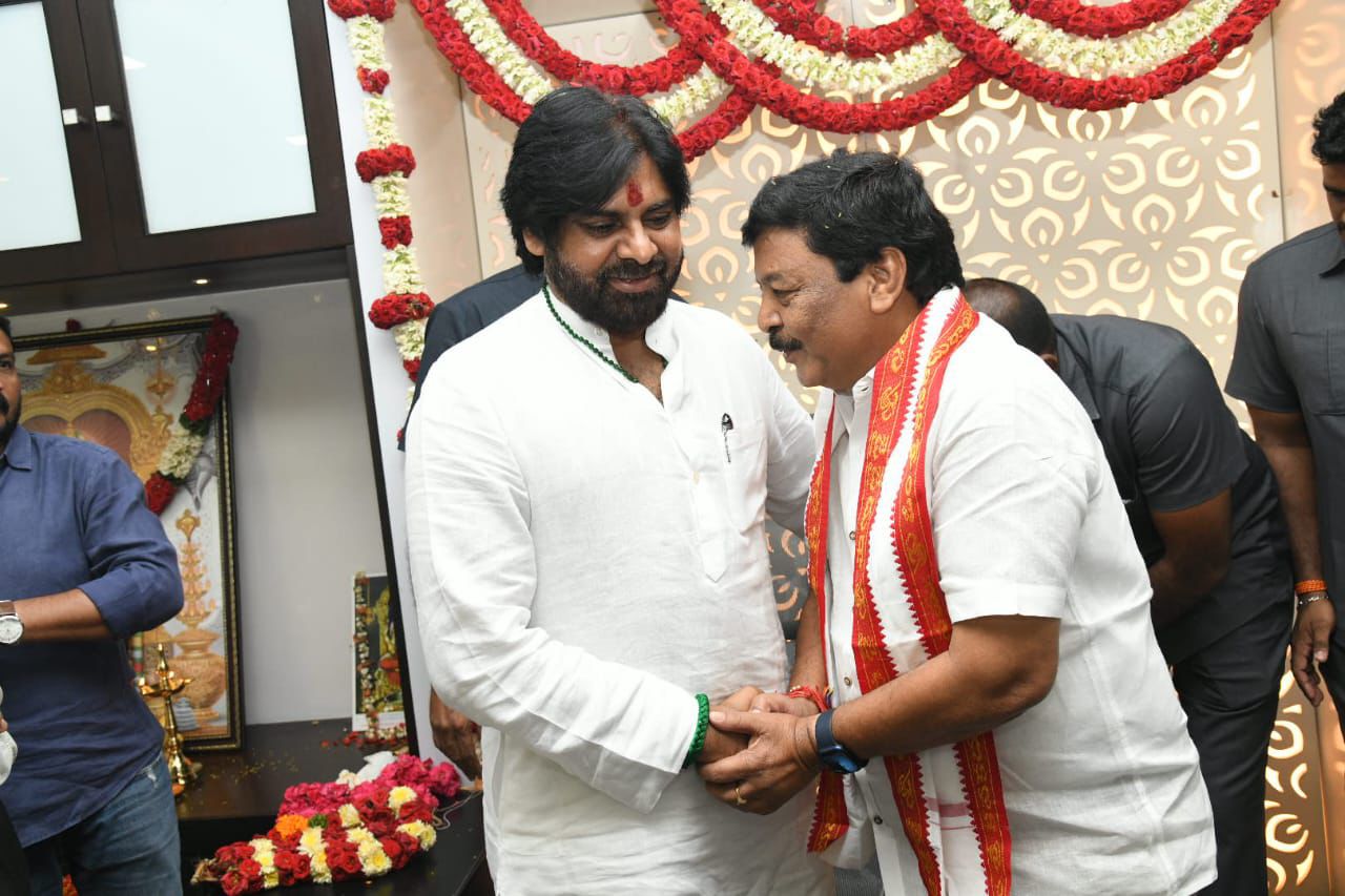 Pawan Kalyan: ಪವನ್ ಕಲ್ಯಾಣ್‌ಗೆ 'ಪವರ್' ಕೊಟ್ಟಿದ್ದು ಇದೇ ಪುಸ್ತಕವಂತೆ; ಆಂಧ್ರ ...