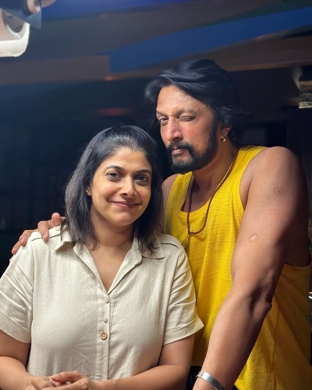 Max Movie: ಬೆಂಗಳೂರಿನ ನರ್ತಕಿ ಥಿಯೇಟರ್‌ನಲ್ಲಿ ಮ್ಯಾಕ್ಸ್ ಫ್ಯಾಮಿಲಿ; ವಿಶೇಷ ಪೂಜೆ ಸಲ್ಲಿಸಿದ ಪ್ರಿಯಾ ಸುದೀಪ್ ...