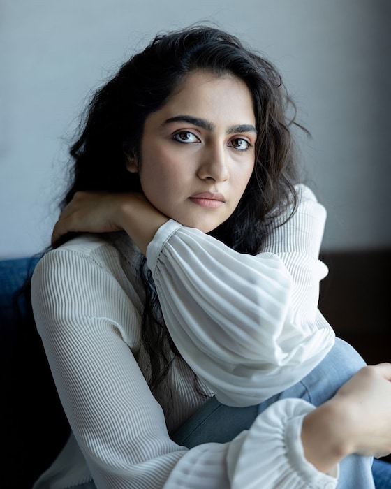 Rukmni Vasanth: ರುಕ್ಮಿಣಿ ವಸಂತ್ ಚಿತ್ರ ಒಪ್ಪೋ ಮೊದಲು ಆ ಒಂದು ವಿಷಯವನ್ನ ಚೆಕ್ ಮಾಡ್ತಾರಂತೆ! ಏನದು ...