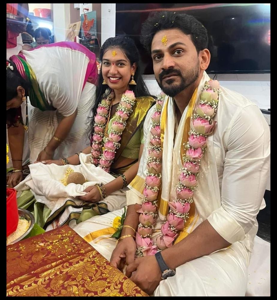 Daali Engagement: ಡಾಲಿ ಧನಂಜಯ್-ಧನ್ಯತಾ ಎಂಗೇಜ್‌ಮೆಂಟ್ ವಿಡಿಯೋ ಔಟ್‌! | Daali ...