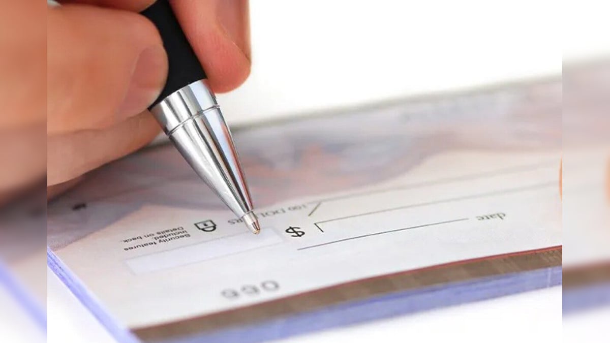 Cheque: ಚೆಕ್‌ನಲ್ಲಿ ಲಕ್ಷಕ್ಕೆ lakh ಅಥವಾ Lac ಅಂತ ಬರೆಯಬೇಕಾ? ನಿಮ್ಮ ಗೊಂದಲಕ್ಕೆ ...