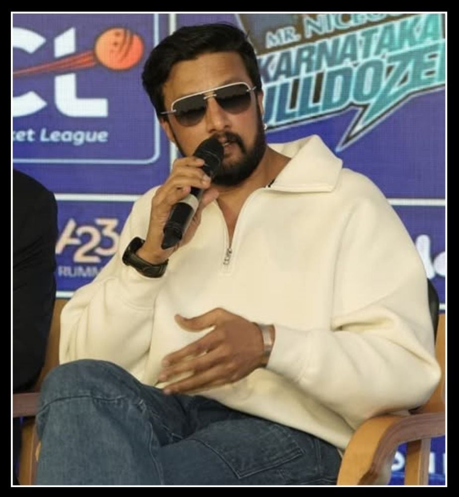 Kichcha Sudeepa: ಫಸ್ಟ್ ಟೈಮ್ CCL ಕಪ್ ಗೆದ್ದಾಗ ಕಿಚ್ಚನ ಜೊತೆಗಿದ್ರು ಅಮ್ಮ ...